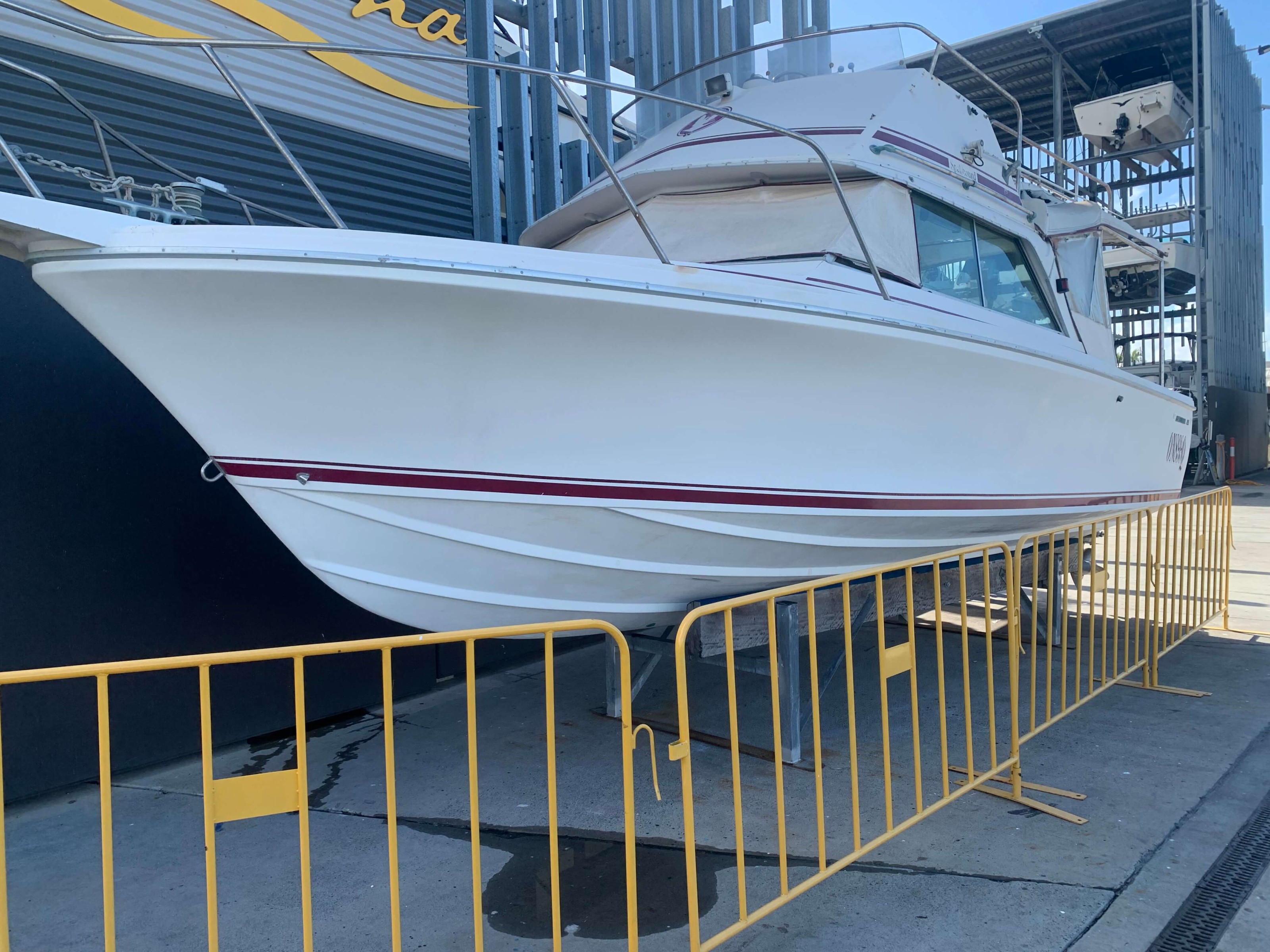 Marine Auctions - 25ft Bertram 25- TO BE SOLD UNRESERVED.