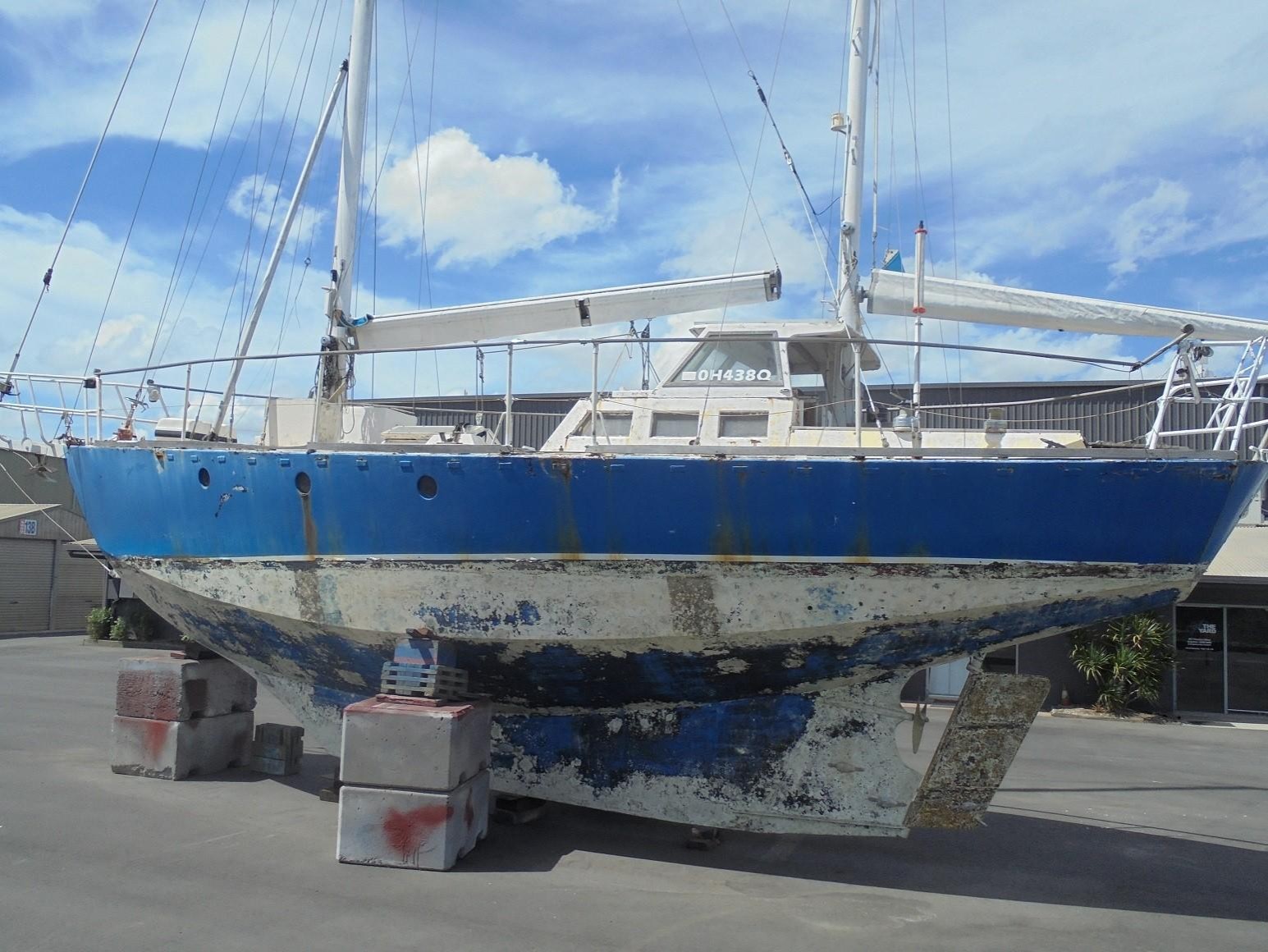 Marine Auctions - UNRESERVED - 1978 BLUE PAYNE KETCH YACHT TIME TAKEN